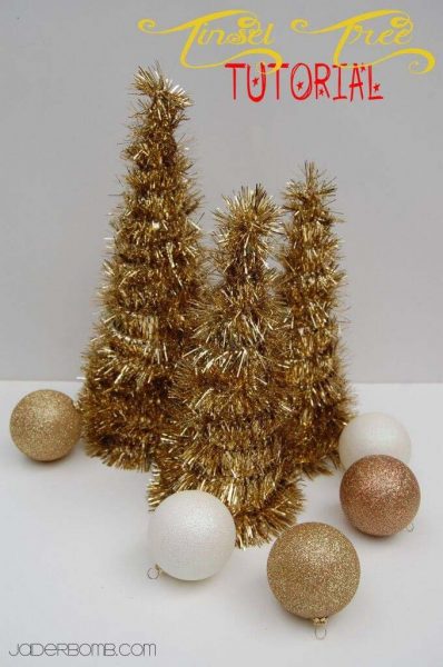 25 Festive Christmas Tinsel Decorating Ideas That Are Easy To Recreate