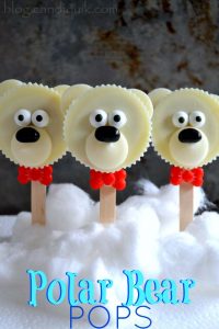 28 Sweet and Tasty Christmas Treats To Indulge Your Loved Ones