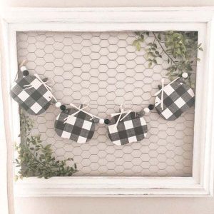 35 Fantastic Buffalo Check DIY Fall Decor Ideas For The Most Welcoming Home