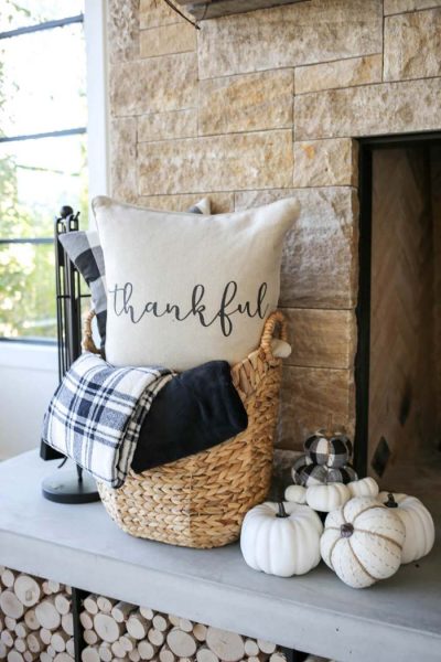 50 Best Thanksgiving Decor Ideas You Can Make On a Budget