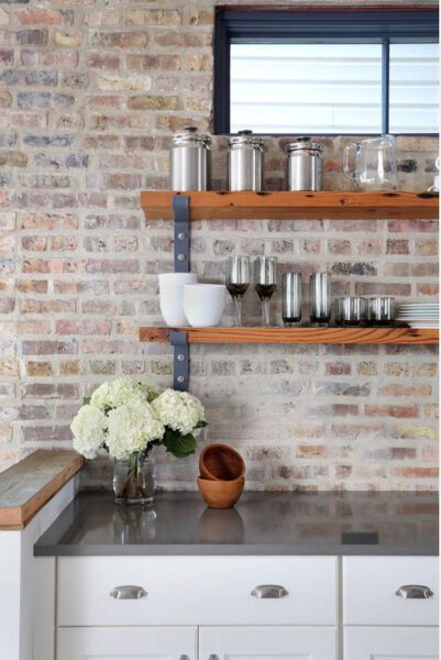 26 Fantastic Brick Backsplash Kitchen Ideas To Add Even More Coziness