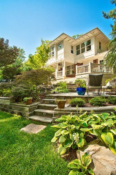 27 Best Hillside Landscaping Ideas on a Budget
