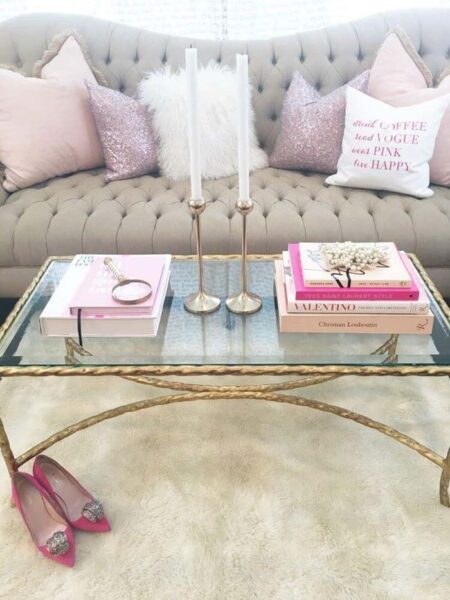 36 Charming Coffee Table Decor Ideas To Add More Style To Your Home