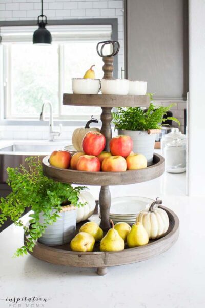 36 Amazing Farmhouse Style Tray Decor Ideas For Your Home