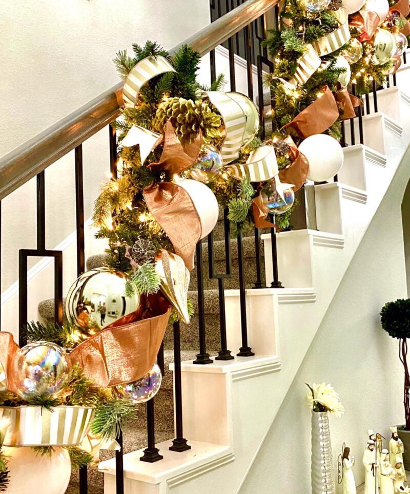 Your Perfect Rose Gold Christmas: 25 Decoration Ideas to Make It Shine