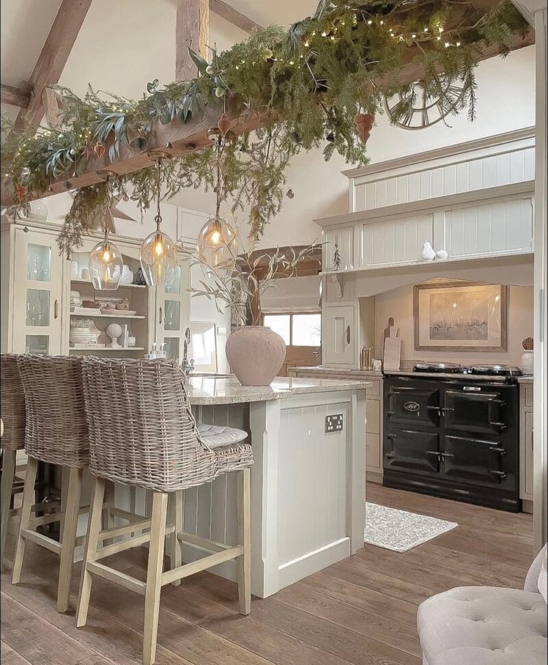 Neutral Holiday Decor Trends: 25 Ideas for a Chic and Calming Celebration