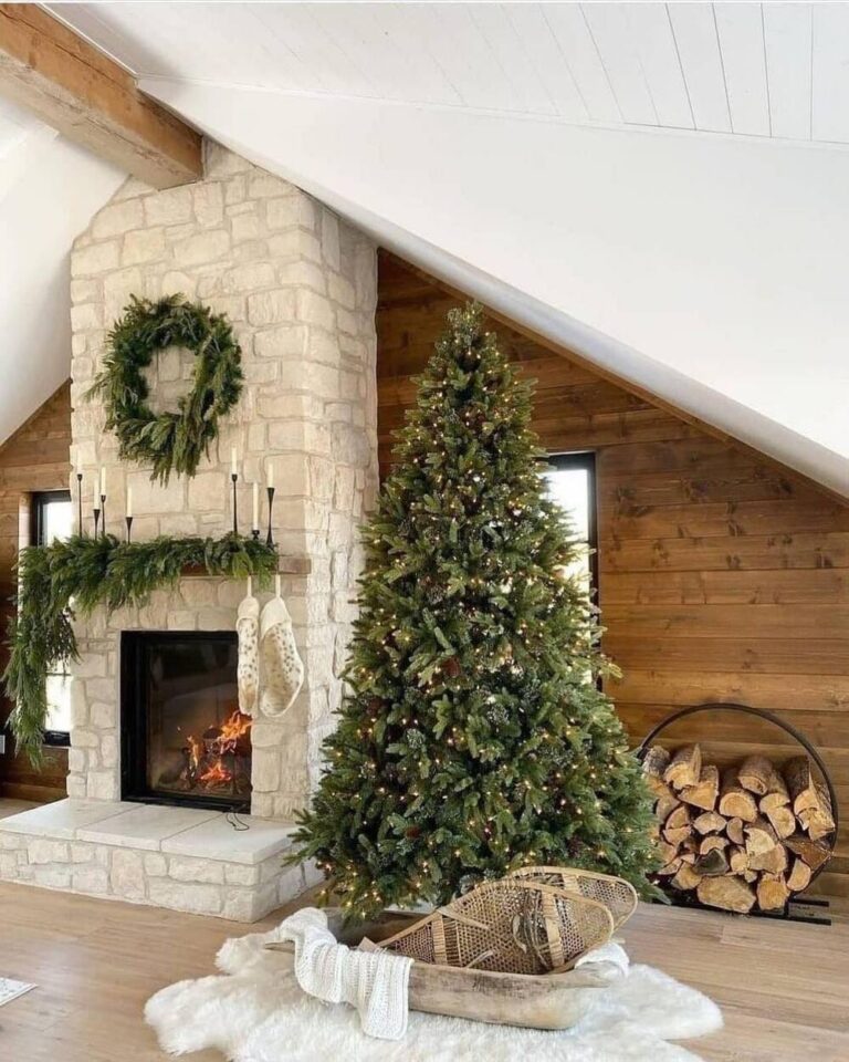 Neutral Holiday Decor Trends: 25 Ideas for a Chic and Calming Celebration