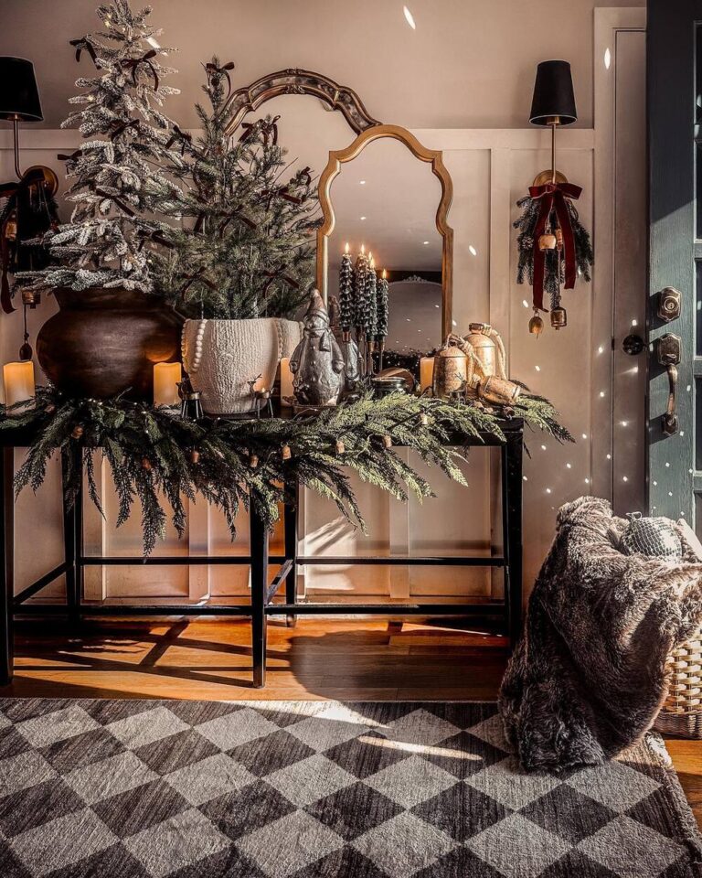 Neutral Holiday Decor Trends: 25 Ideas for a Chic and Calming Celebration