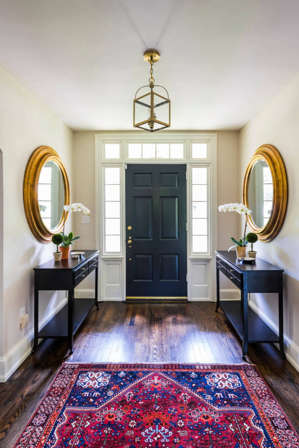 Elegant Entrances: 28 Foyer Ideas to Create an Unforgettable Welcome ...