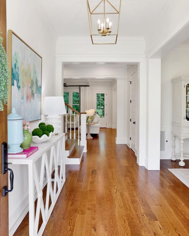 Elegant Entrances: 28 Foyer Ideas to Create an Unforgettable Welcome ...