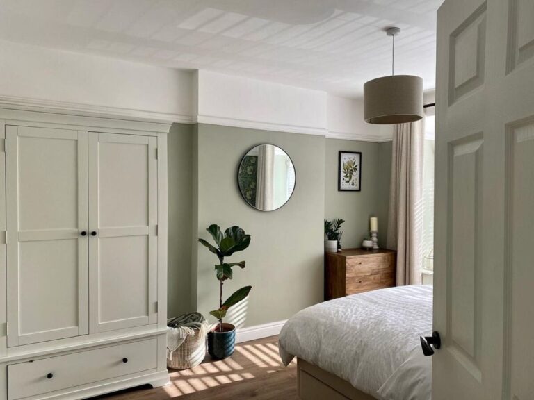 11 Simple Sage Green Bedroom Ideas for a Serene and Stylish Sanctuary