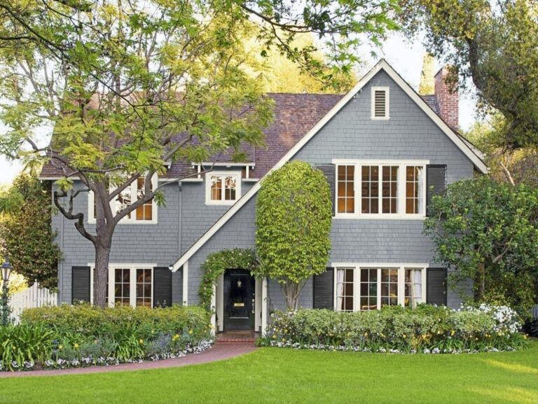 17 Stunning Landscaping Ideas to Beautify Your Home Front
