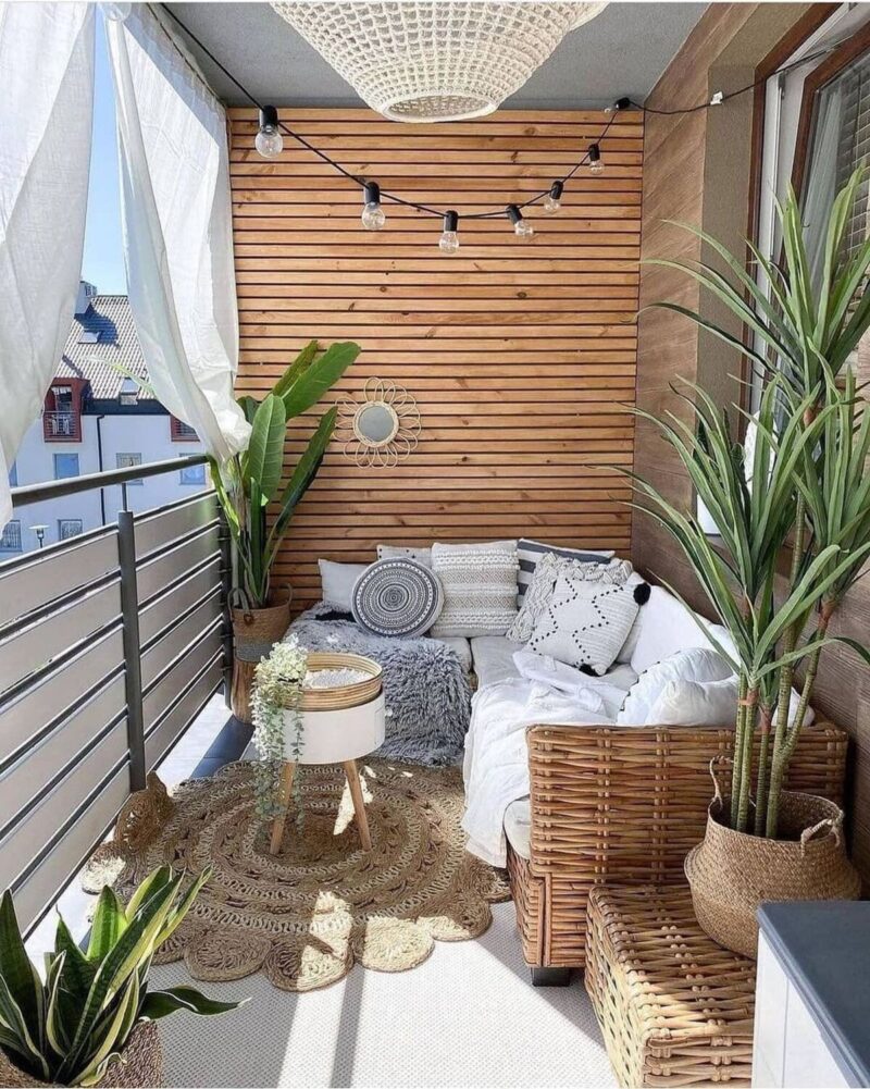 19 Ingenious Ideas to Maximize Your Small Apartment Patio Space