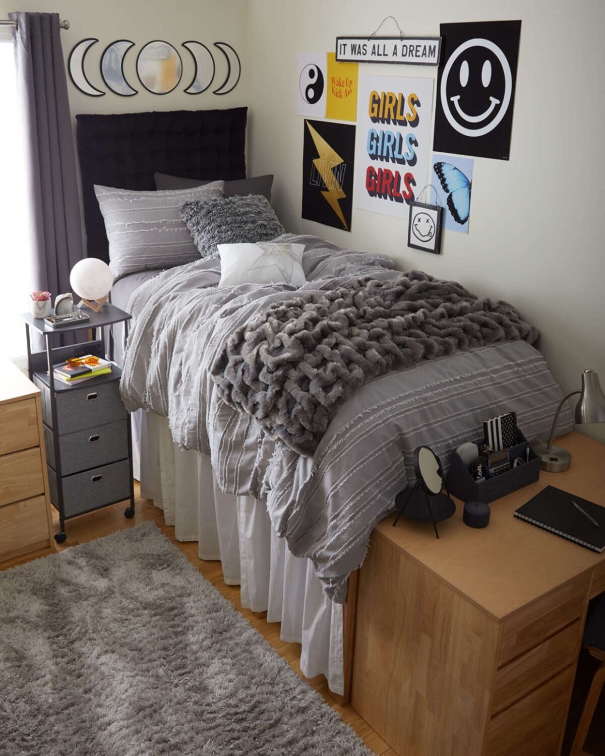 18 Trendy Dorm Room Designs That Will Inspire Your College Space