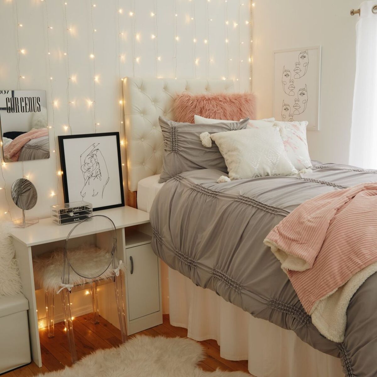 18 Trendy Dorm Room Designs That Will Inspire Your College Space