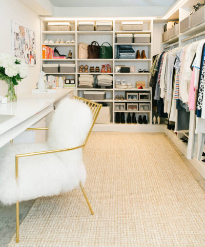18 Ingenious Open Closet Concepts for Effortless Dressing