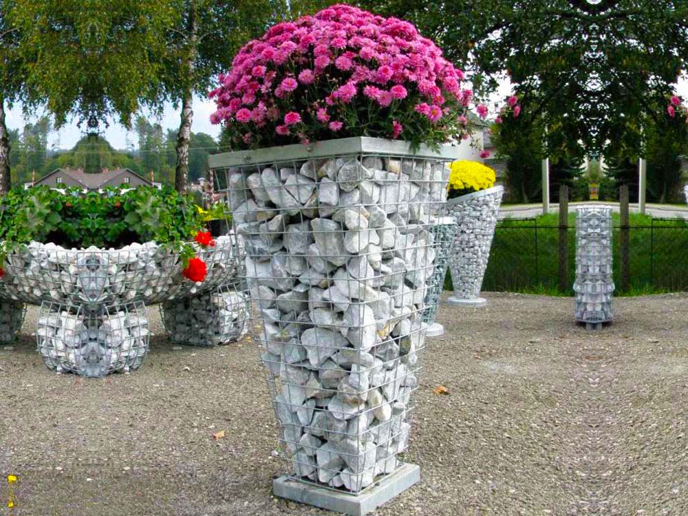30 Amazing Garden Designs To Create Cozy Outdoor Atmosphere