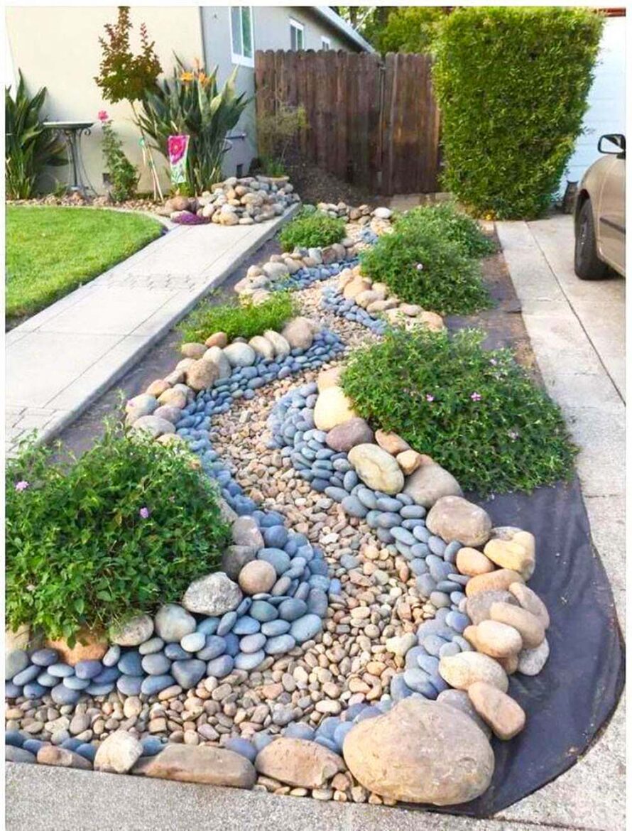 28 Practical Garden Designs That Are Perfect Small Spaces