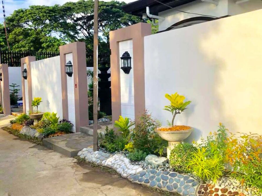 28 Practical Garden Designs That Are Perfect Small Spaces