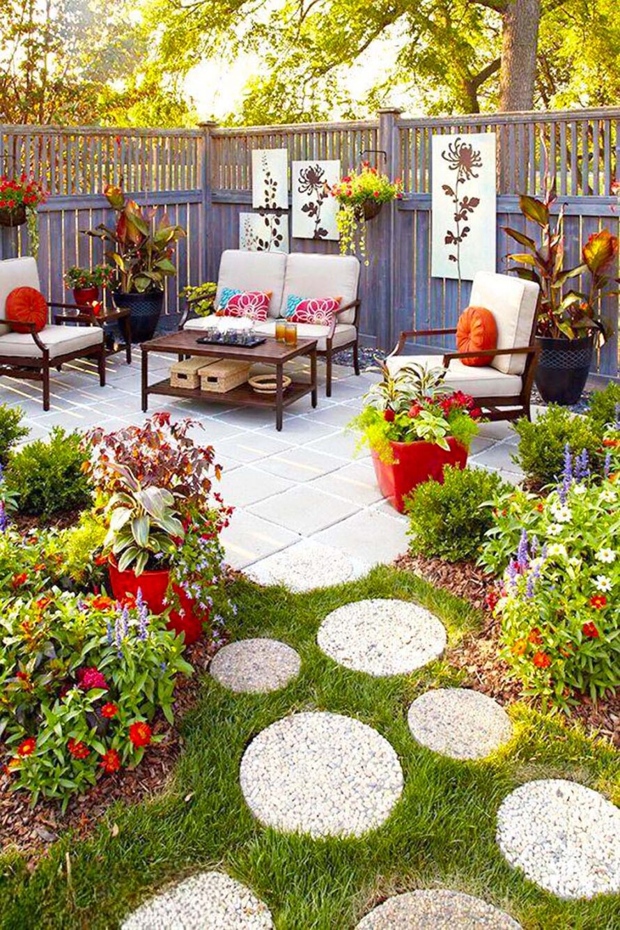 26 Enchanting Garden Layouts for Mystical Backyard Escapes