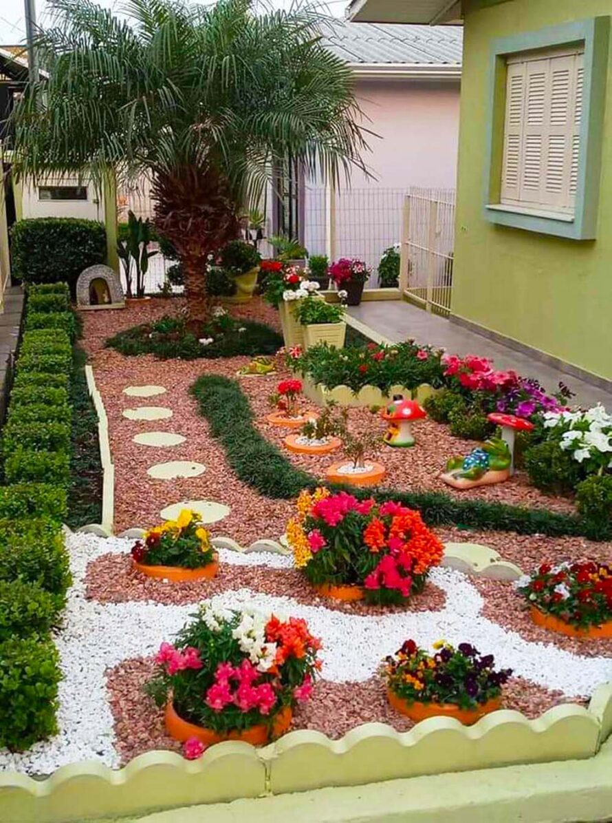 27 Revolutionary Small Space Gardens for Peaceful Retreats