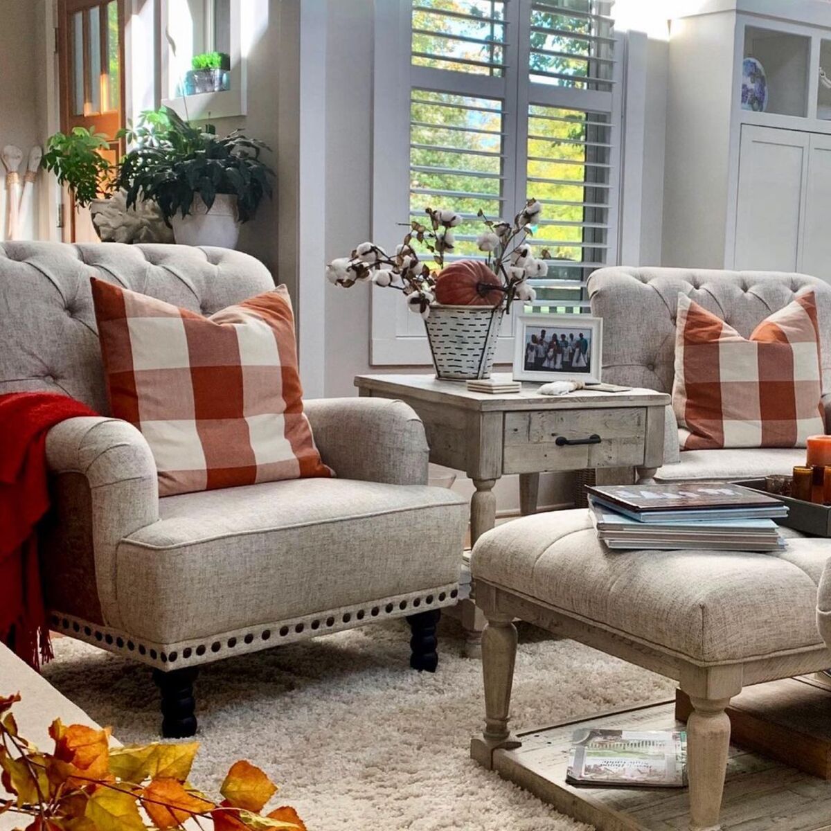 18 Autumn-Inspired Fall Living Room Decor Ideas To Create a Cozy and ...