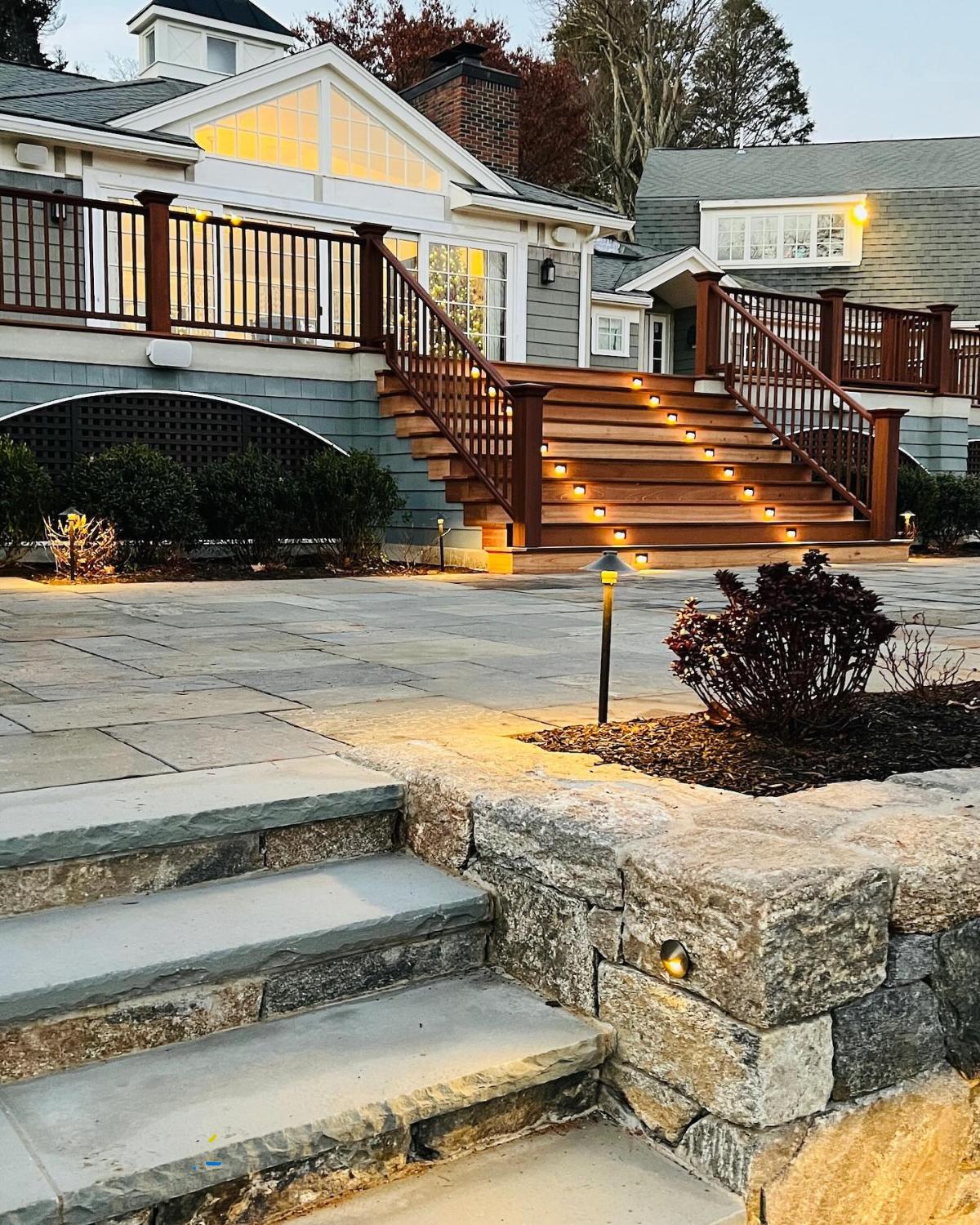 23 Front Porch Lighting Ideas to Brighten Your Home's Entryway with ...