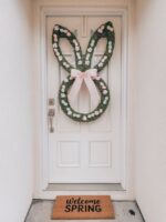 27 Bunny-Themed Easter Door Decorations for a Hoppy Welcome